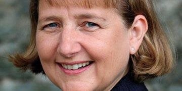 Career profile: Dr Janet Pooley - College of Optometrists