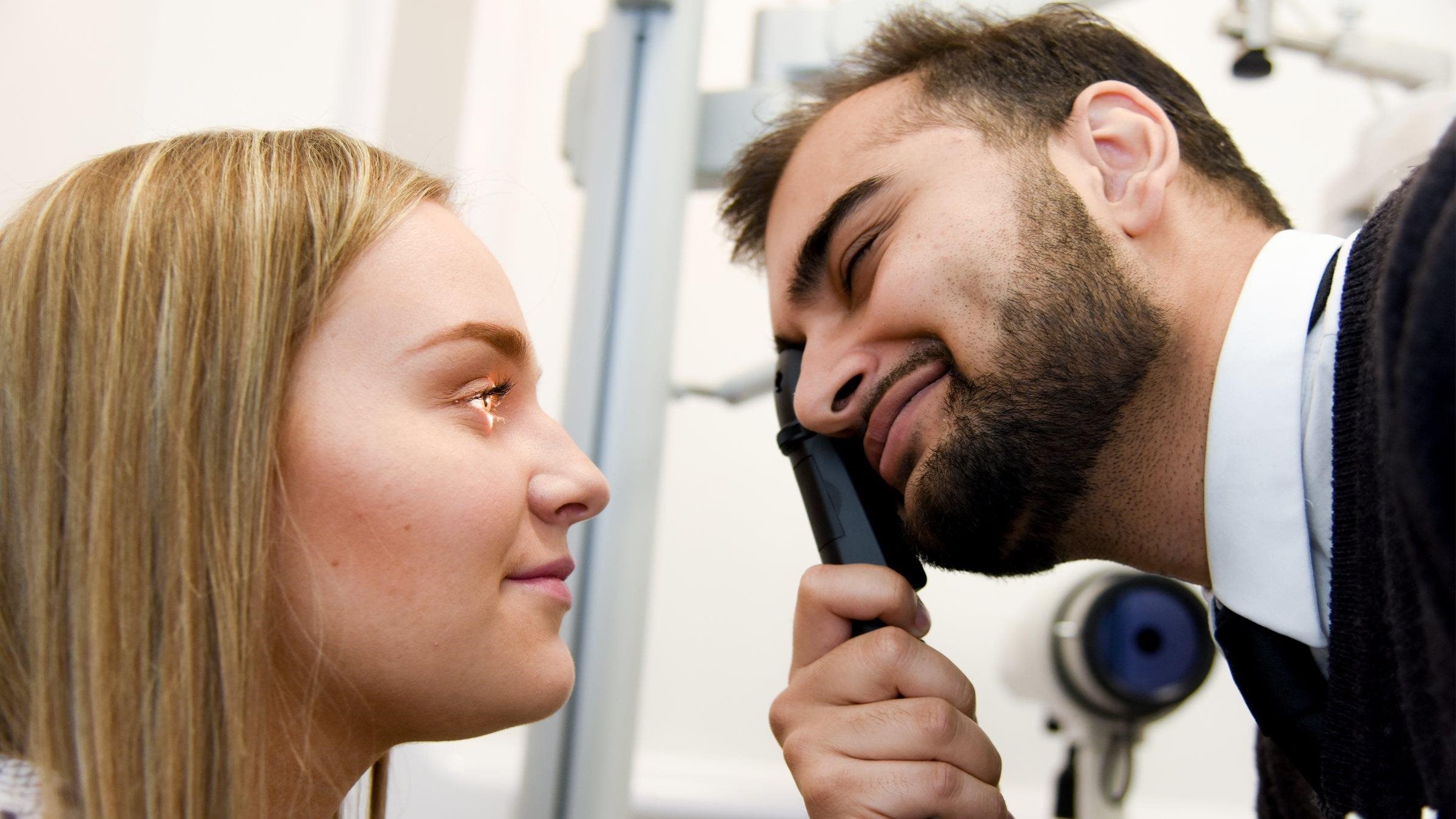 Stage One: work-based assessment - College of Optometrists