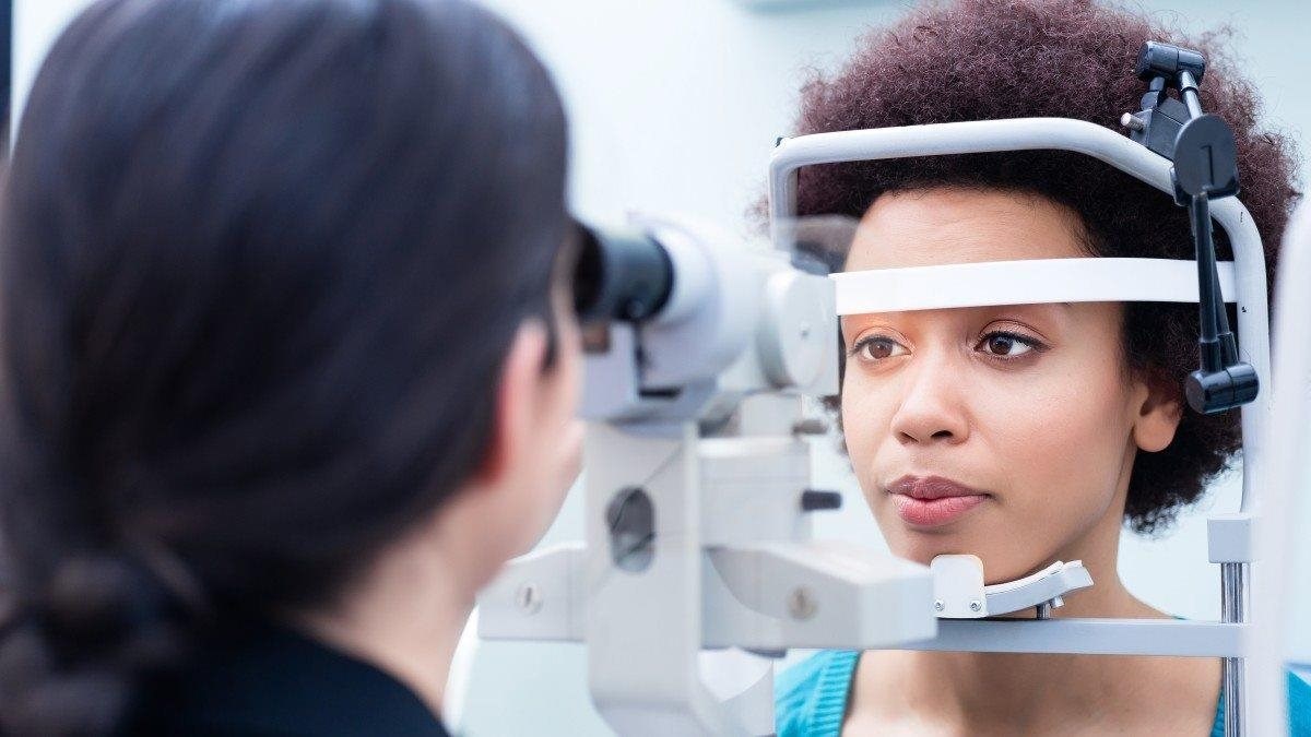 Visits - College of Optometrists